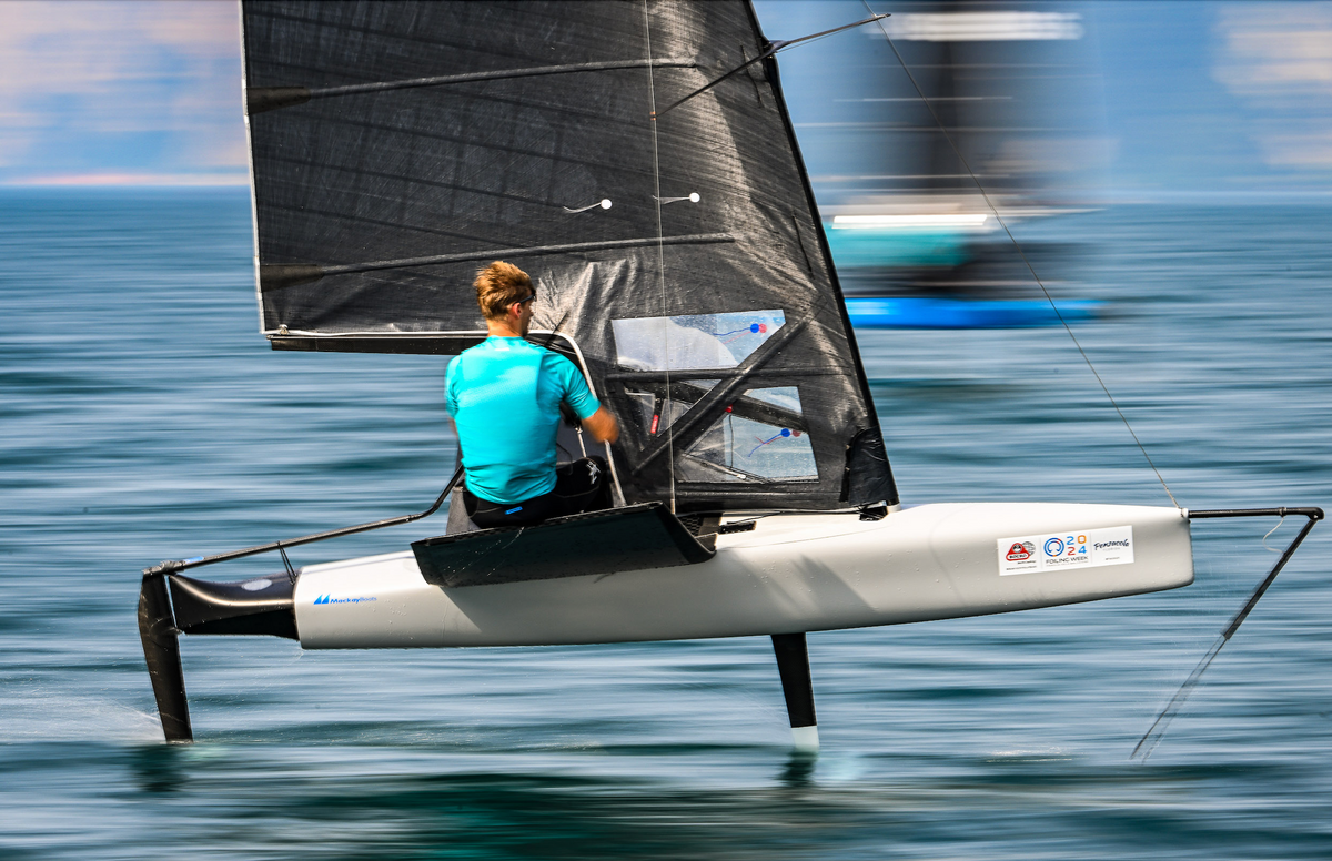 La Nascita e l'Evoluzione del Foil: La Rivoluzione della Vela